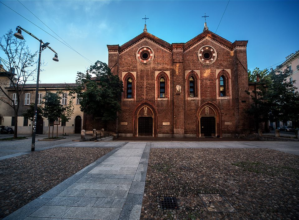 Santa Maria Incoronata, la chiesa gemella del 1400 - Interna